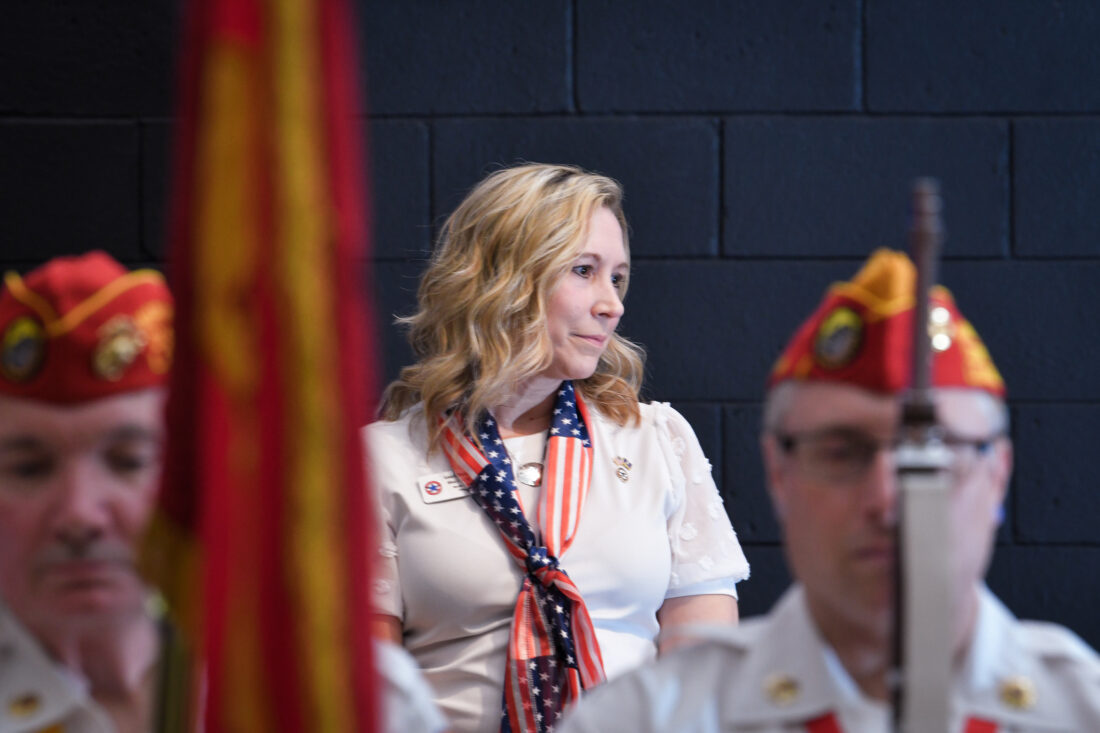 Newly enlisted high school seniors hailed for dedication to country ...